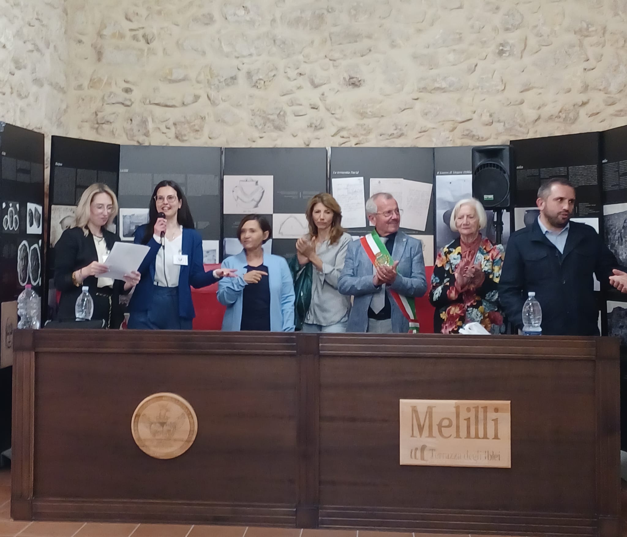 Arte e Poesia a Melilli: aperta la mostra - Smart TV - Amazon FireTV ...