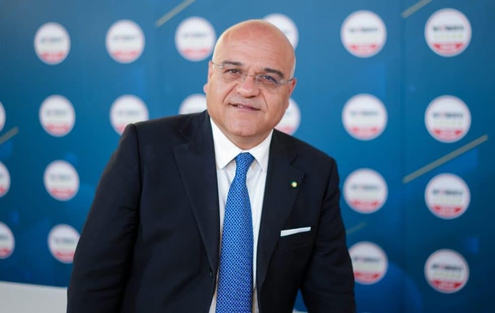 Antoci (M5S), “Reddito minimo e salario minimo misure necessarie nell’UE”